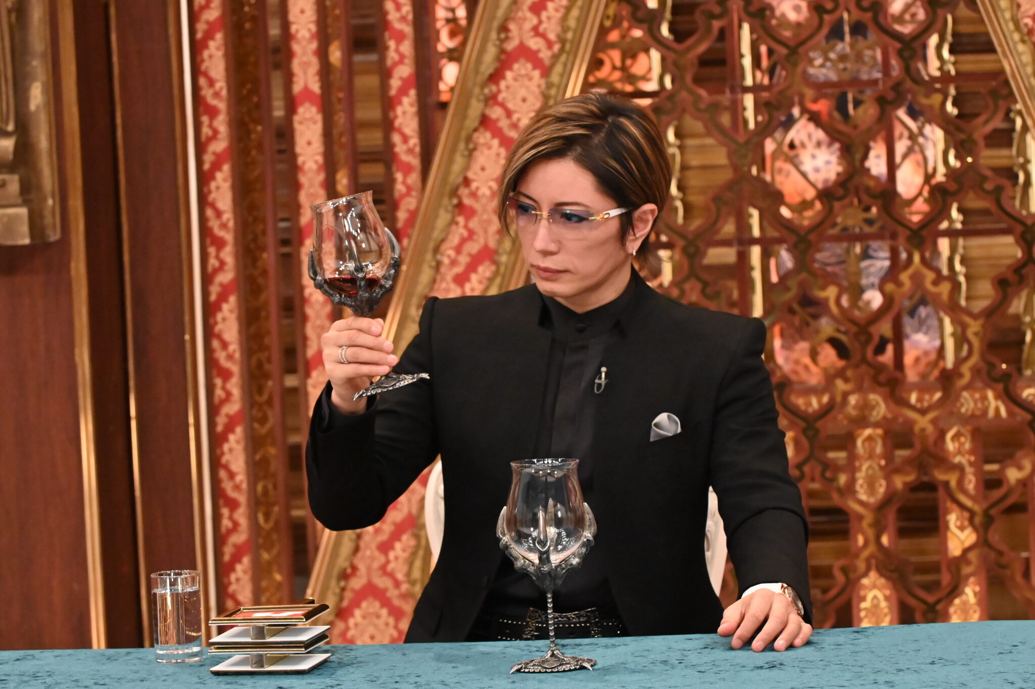 格付け「あんなポンコツいます？」絶対王者GACKTのマル秘パートナーはDAIGOだった！ 個人連勝記録は更新するも、チームは画面から消える前代未聞の事態に！ | ABCマガジン