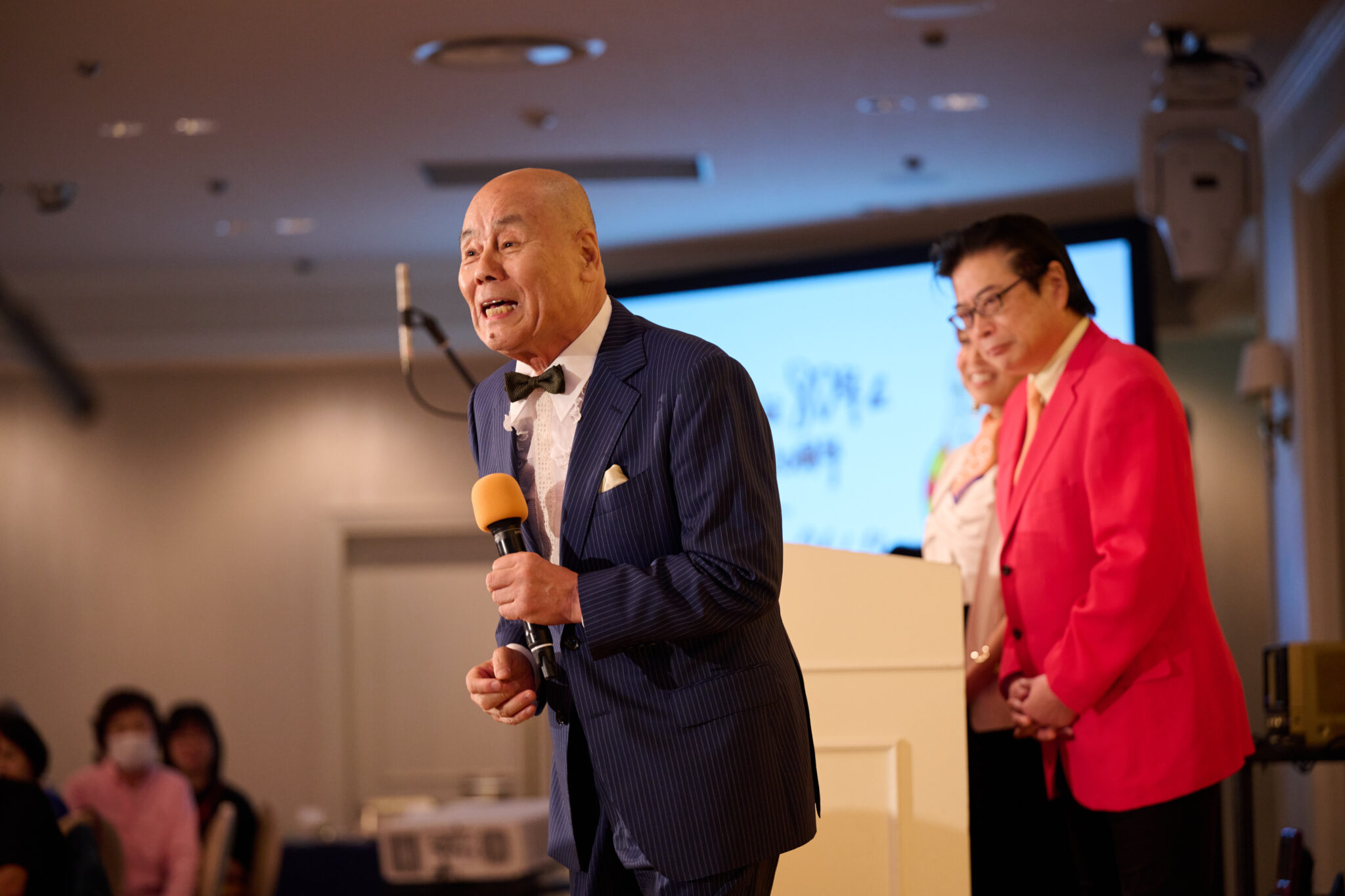 異色の経歴！？ABCテレビ新人アナウンサーが明日デビュー LDHを目指した過去と軟体の持ち主！ | ABCマガジン