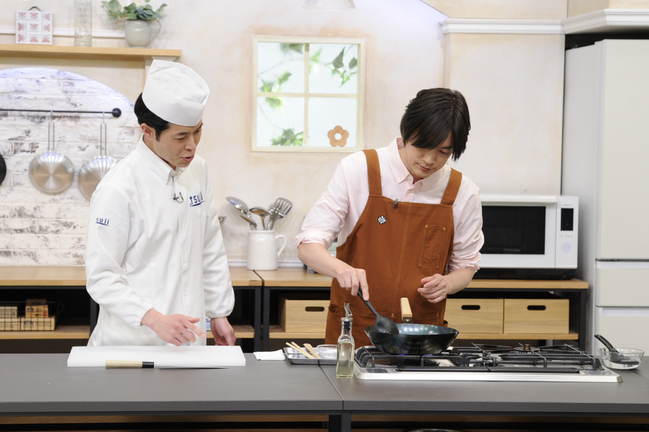 DAIGO、早くも“うぃっしゅ！”ポーズを決める1歳息子に「センスある」とデレデレ！ | ABCマガジン