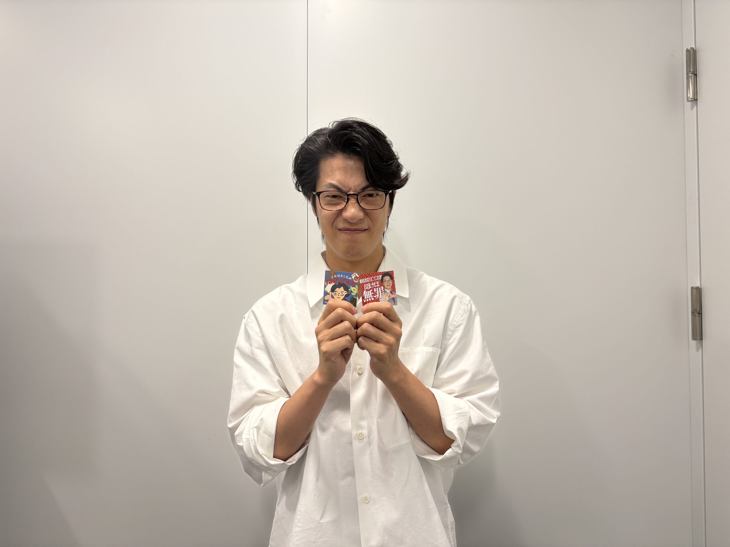 大物アーティストが主催する「ちょっと特殊」なお笑いライブ 若手芸人のコント中に乱入も会場は大ウケ！？ | ABCマガジン